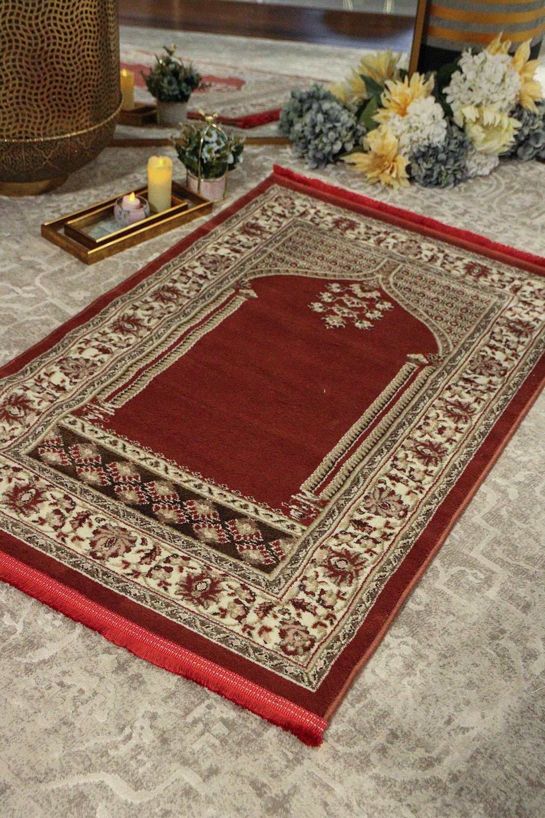Turkish Style Acrylic Sajjadeh Prayers Mat - Maroon- Soft, Durable, an – V Surfaces