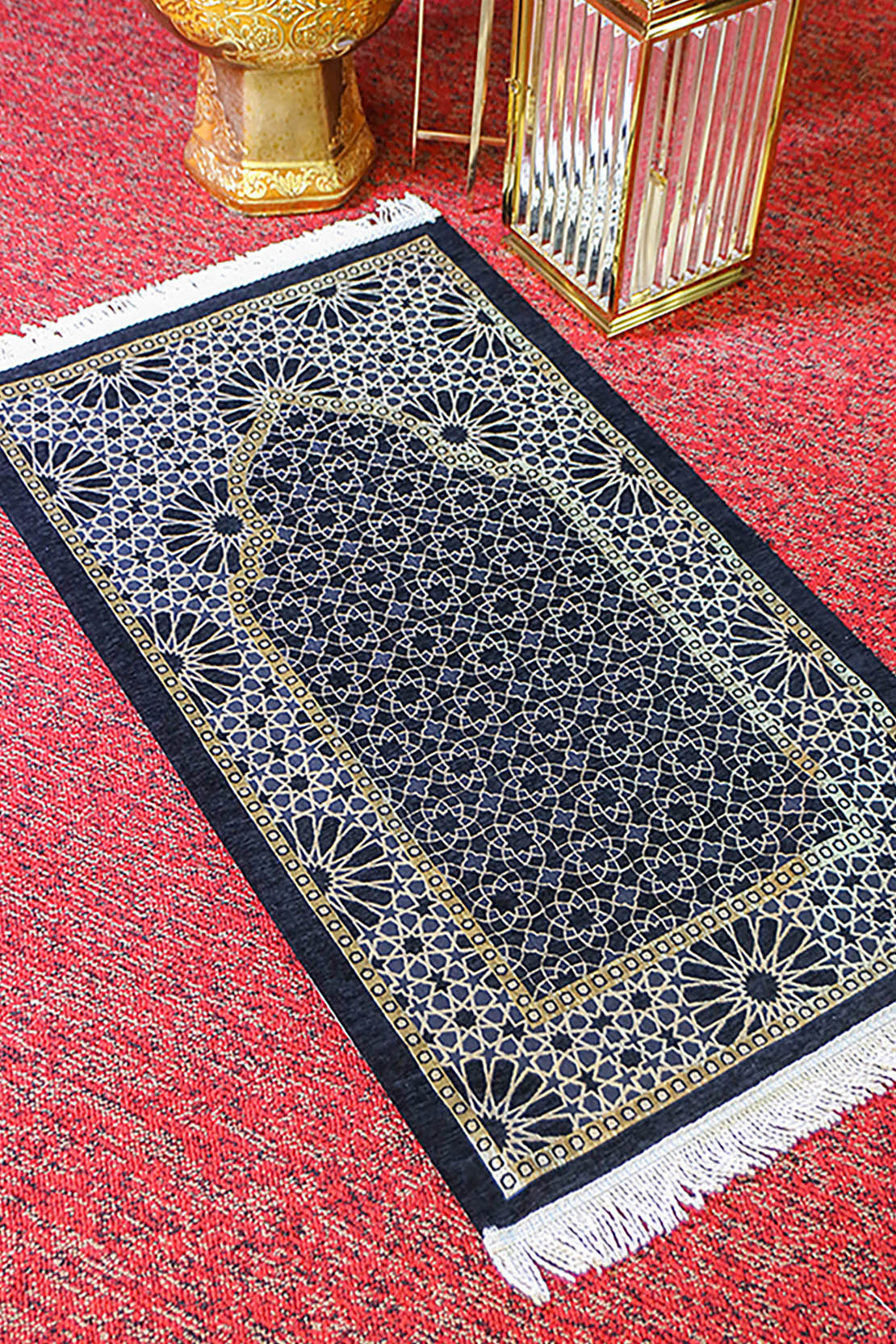 Ultra Janamaz - Foldable Travel Prayer Mat - Black – V Surfaces